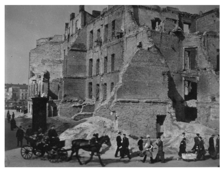 Warsaw at War - Aquila Polonica